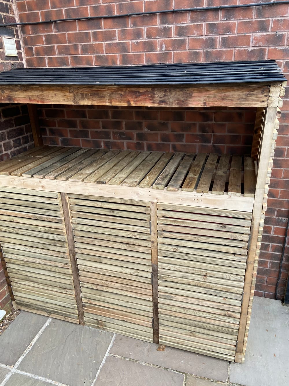 DIY Slatted Log & Bin Store