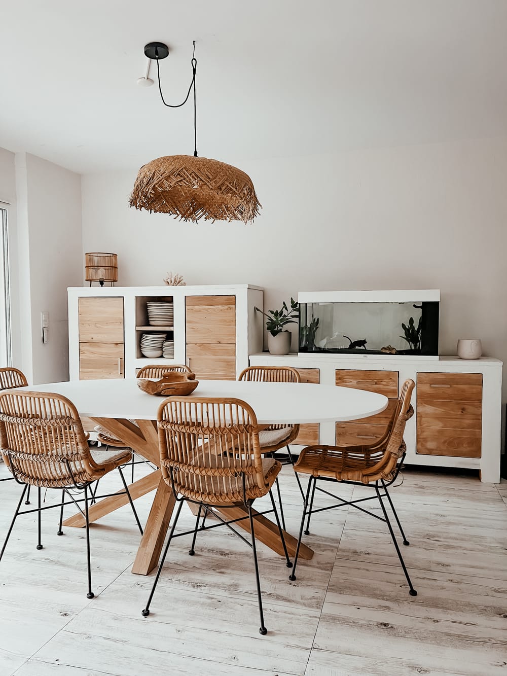 DIY organic design table, effect concrete