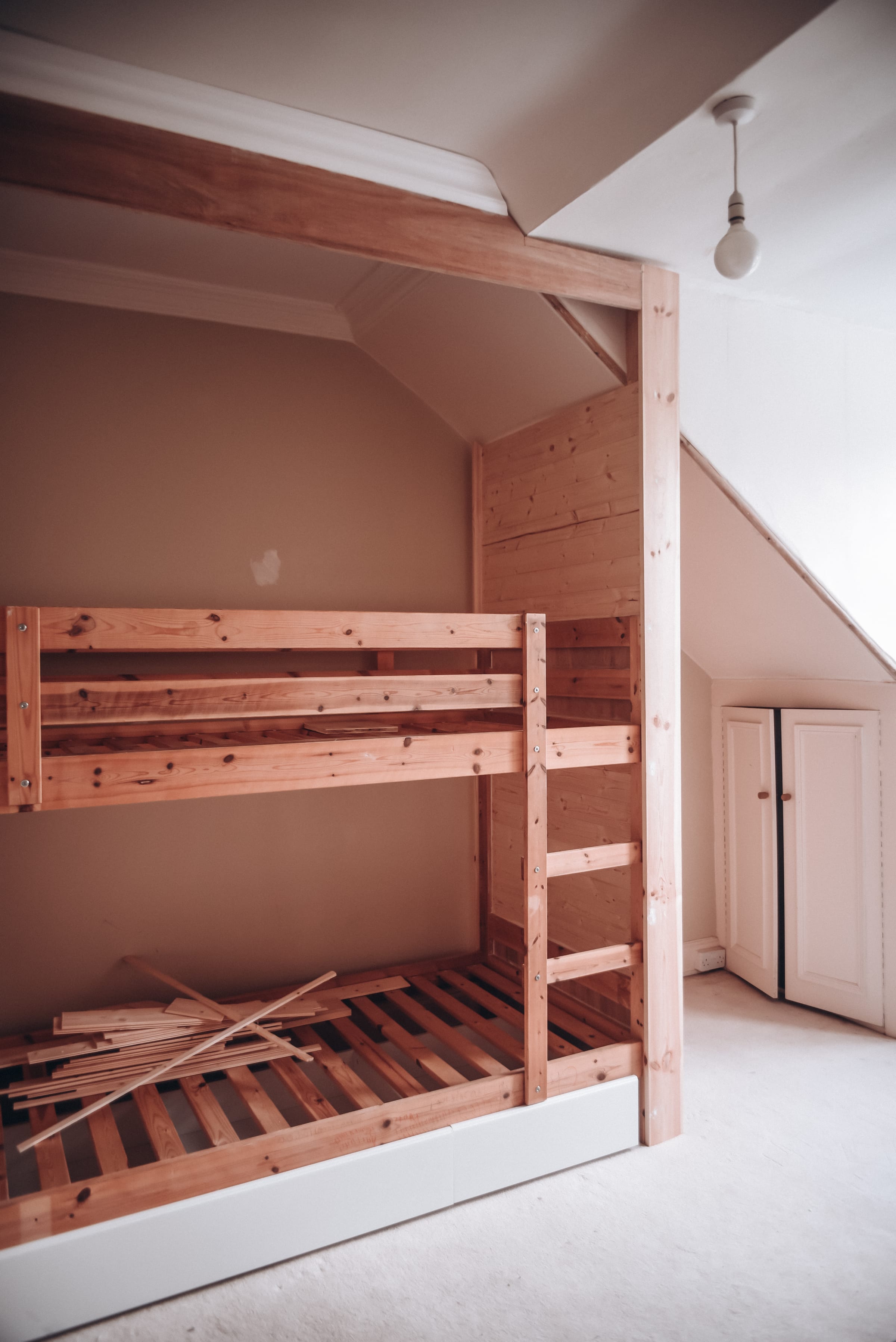 How to DIY the perfect bunkroom with Ikea MYDAL